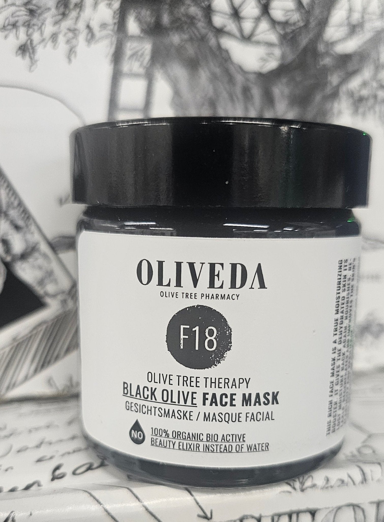 F18 Black Olive Face Mask Custard Cuts
